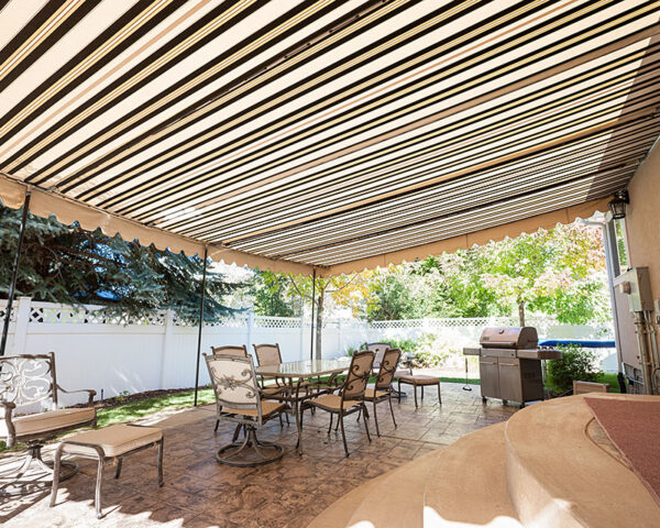 pipe-frame-canopy - SugarHouse Industries